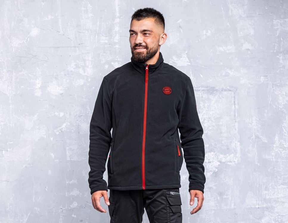 FCB FLEECE JACKET black/straussred | Strauss