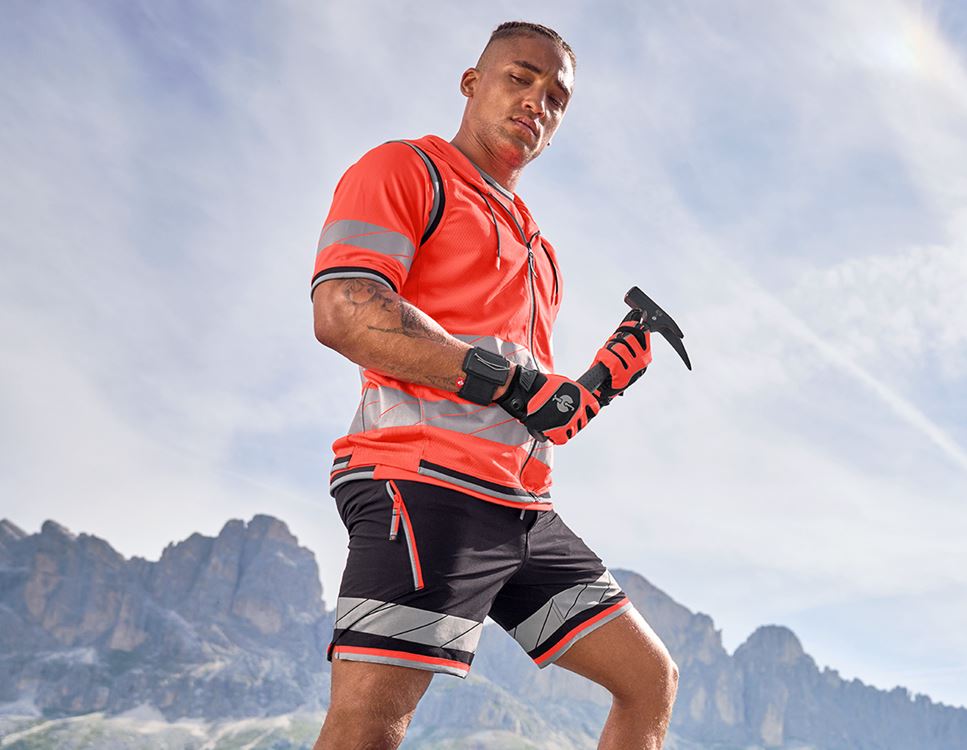 Reflex Funktions Short e.s.ambition schwarz/warnrot | Strauss