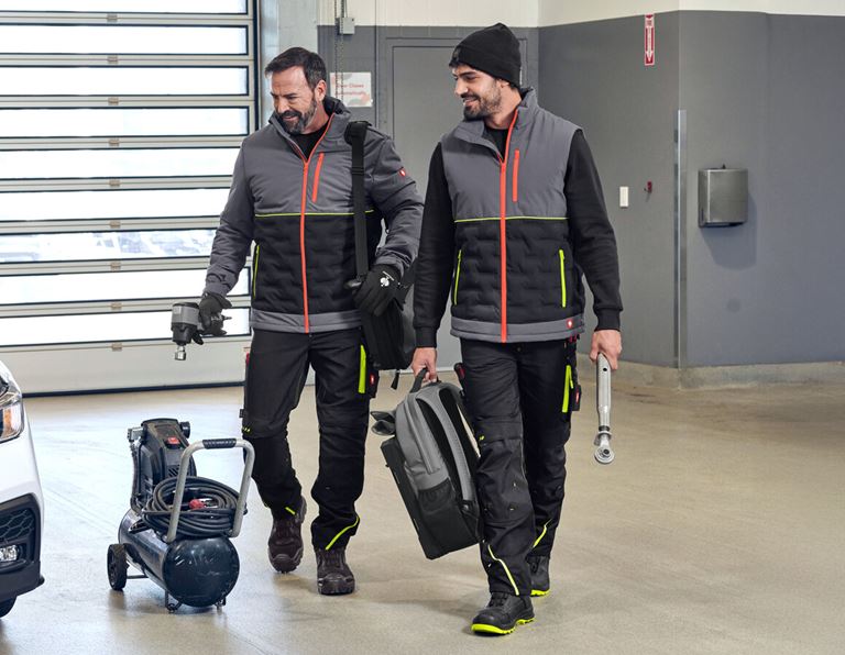 e.s. Padded jacket anthracite/black/high-vis orange/high-vis yellow ...