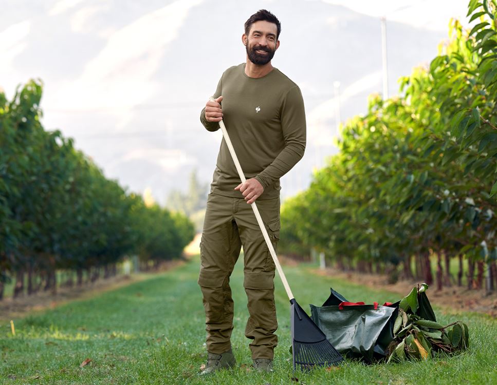 Longsleeve in modal e.s.concrete verde fango | Strauss