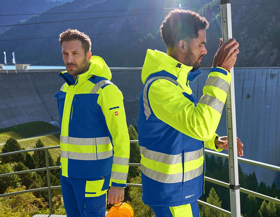 High-vis winter softshell jacket e.s.motion 24/7 royalblue/high-vis ...