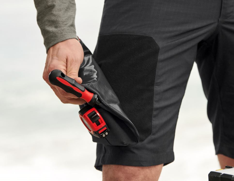 Large tool bag e.s.tool concept, right black | Strauss